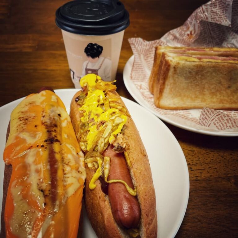 【キッチンカー】MODDY DOGGY ホットドック専門店 | 和歌山ええとこおたびまっぷ